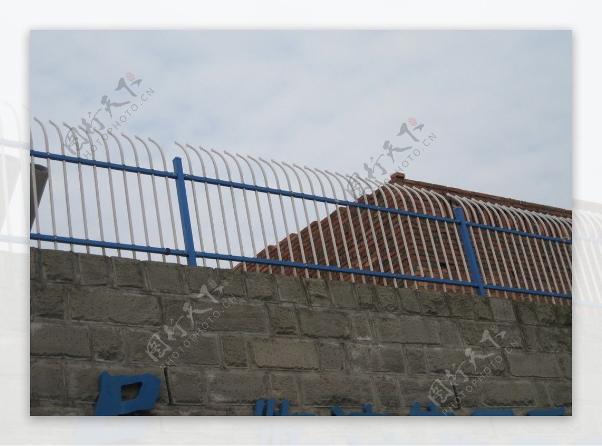 高墙栅栏图片素材-编号12603201-图行天下